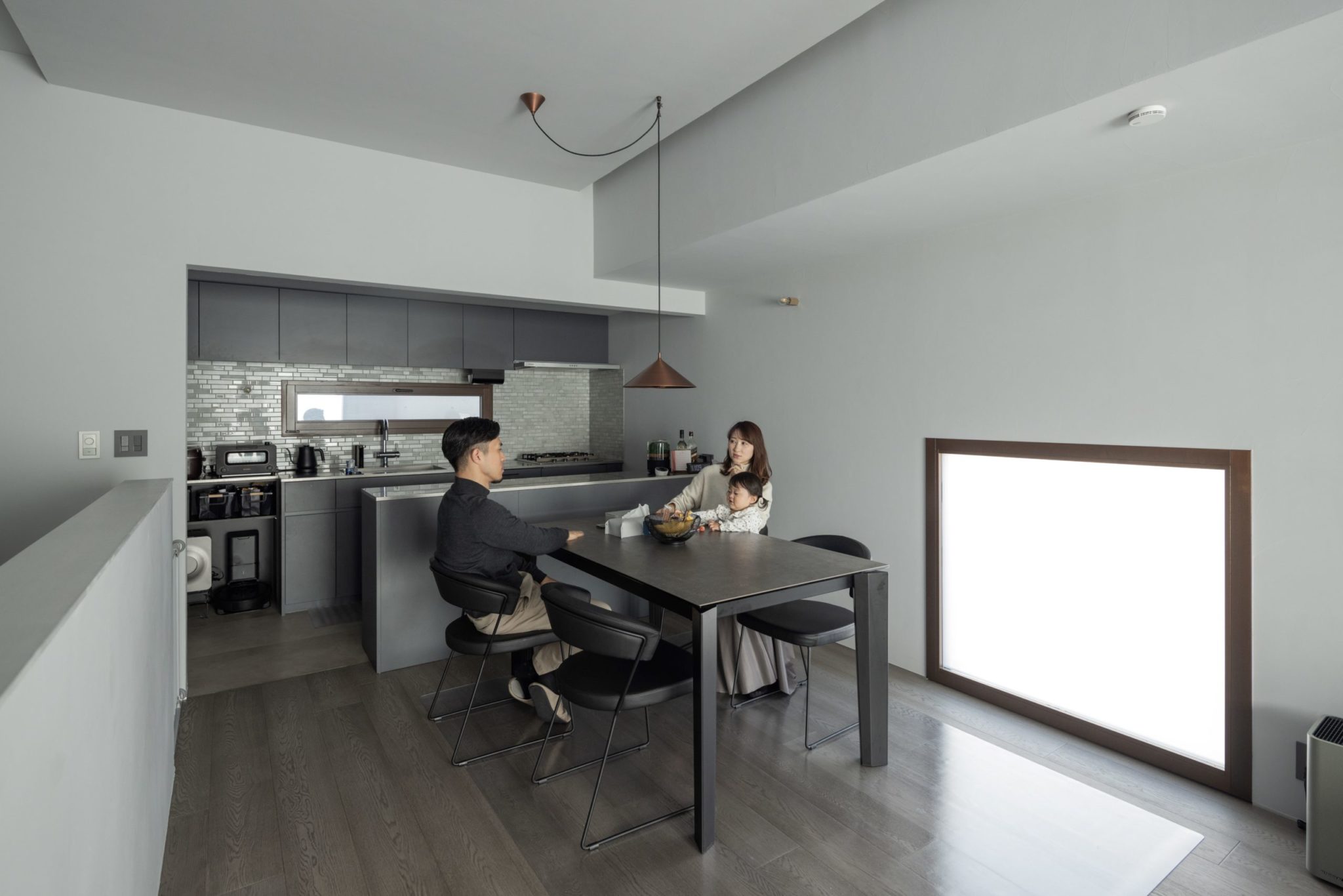 季節を縁取る、家族のはじまり - Mateni